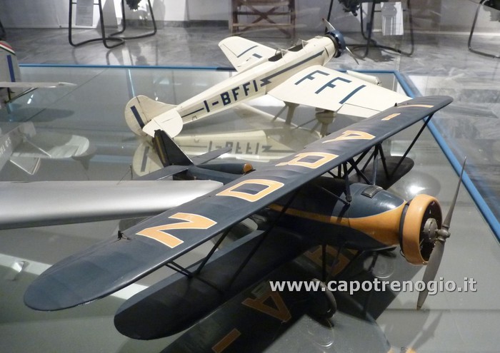 Modellismo aereo - aeromodelli statici e dinamici in scala